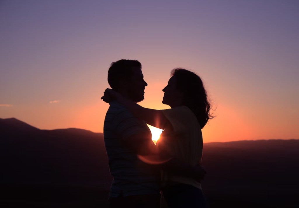 10 Unknown Facts About 4 Year Age Gap Relationship - Messy Relations