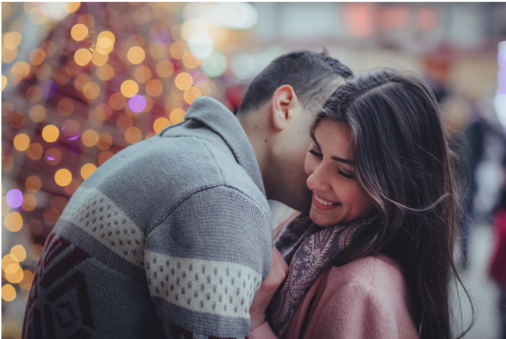 10 Workplace Affairs Signs – Are Your Coworkers Hooking Up? - Messy ...